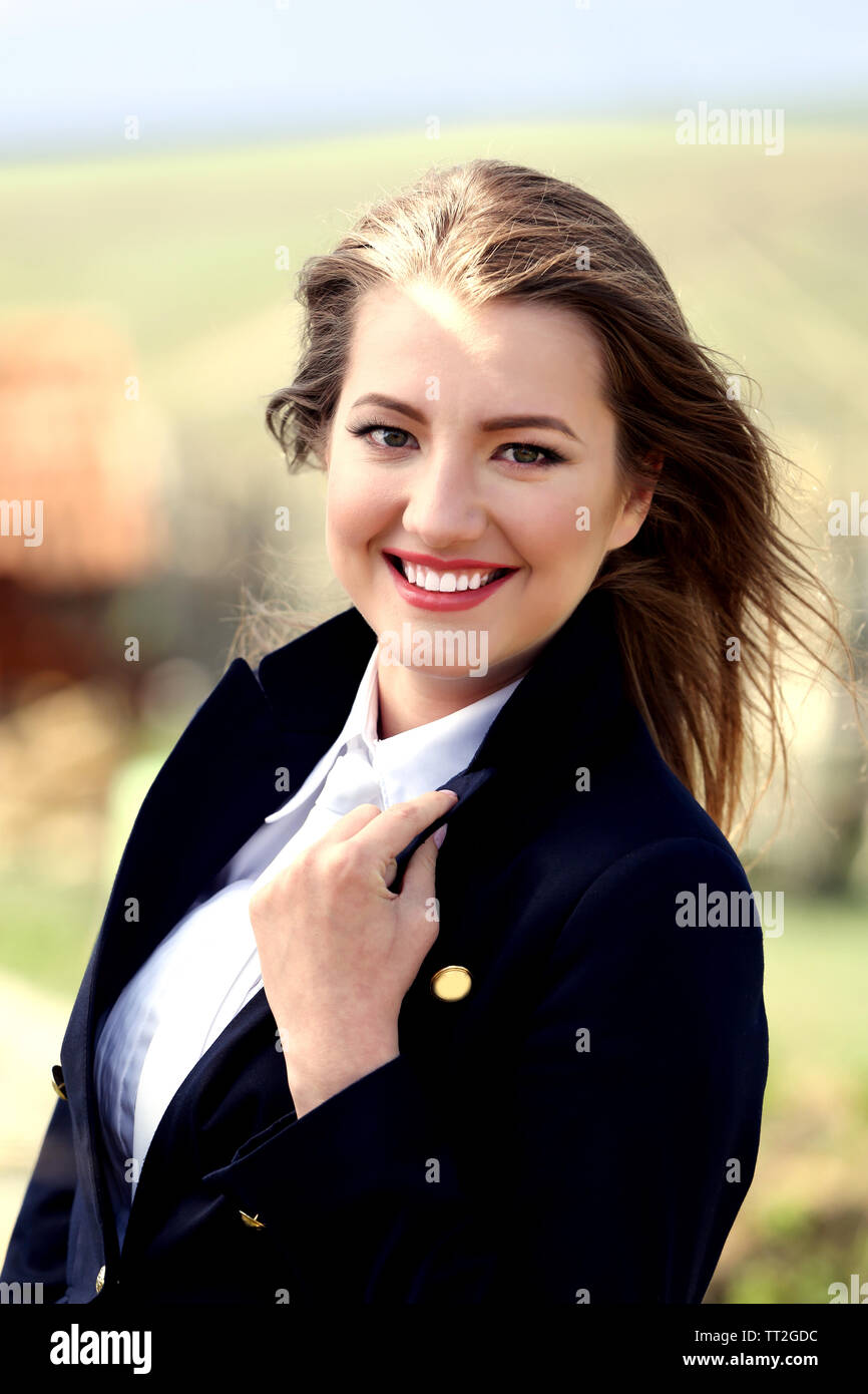 Elegant attractive woman riding horse hi-res stock photography and ...