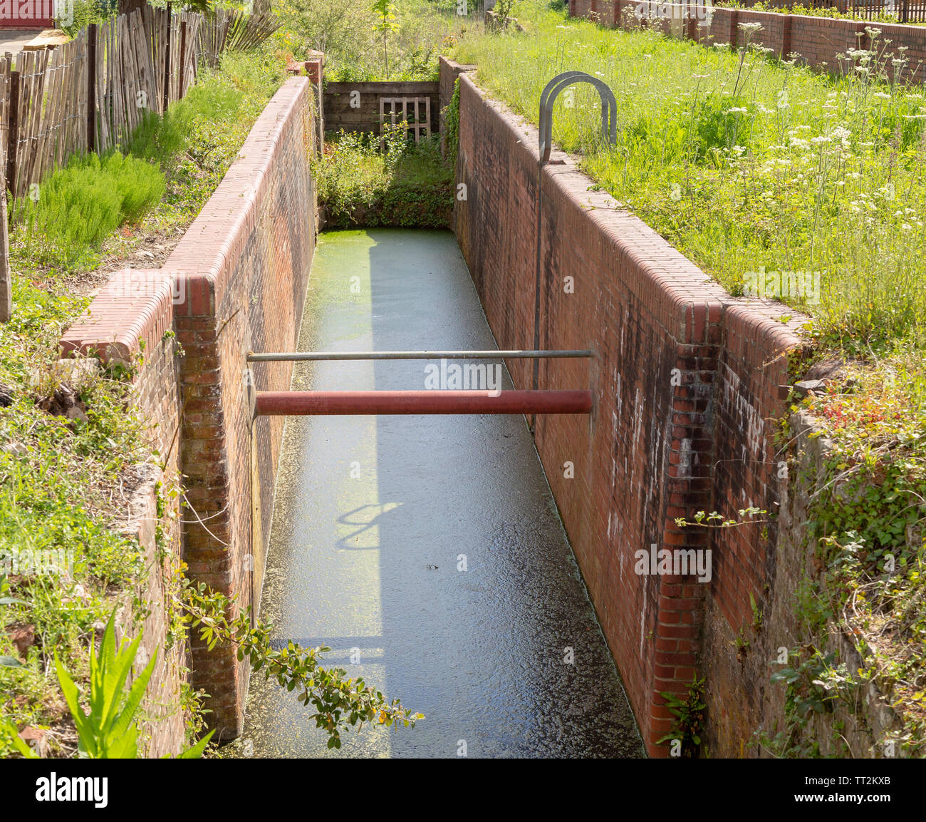 Newly cleared lock on Wiltshire and Berkshire canal, Dauntsey Lock ...