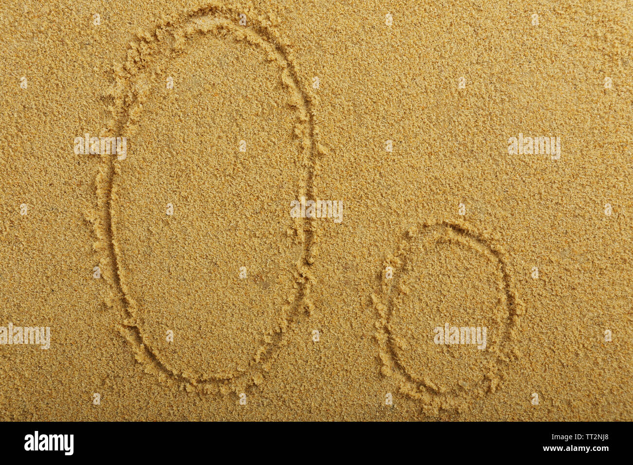 Roman alphabet letter o hi-res stock photography and images - Alamy