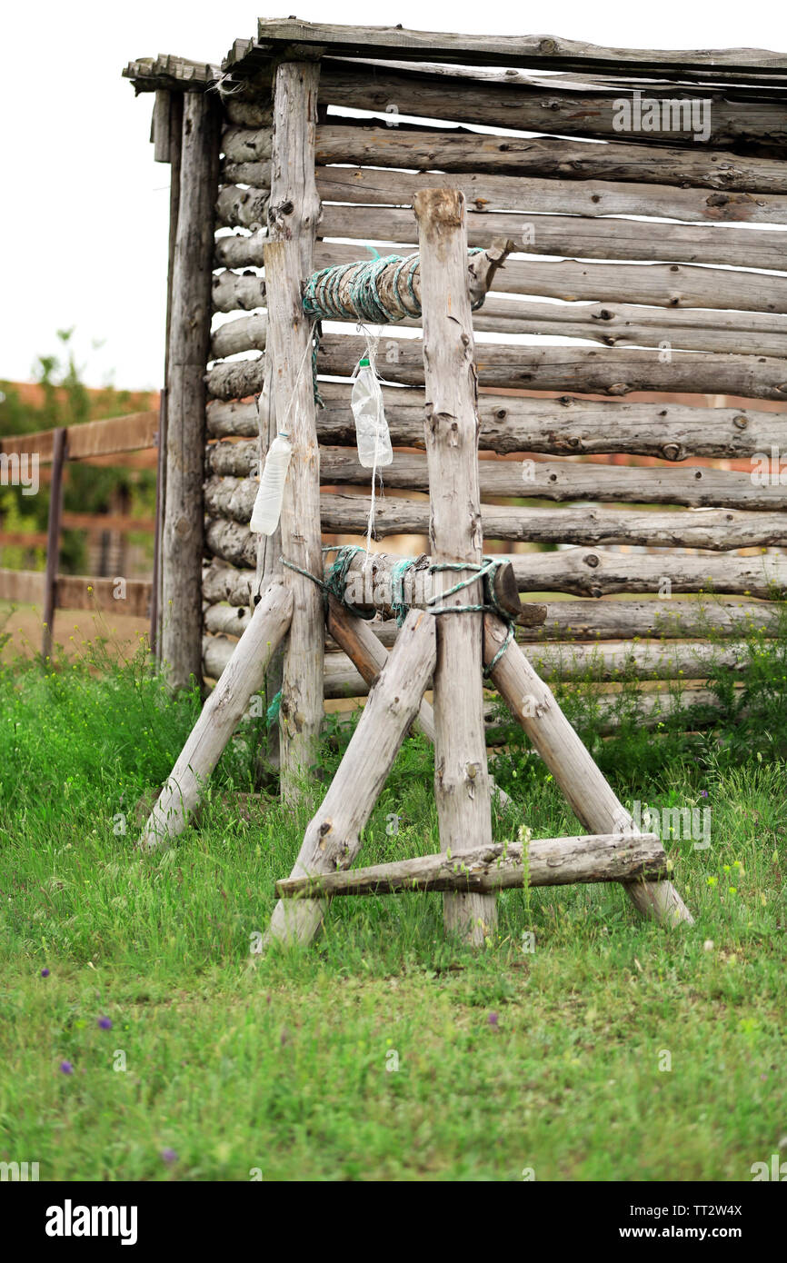 Old retro wooden shack Stock Photo - Alamy