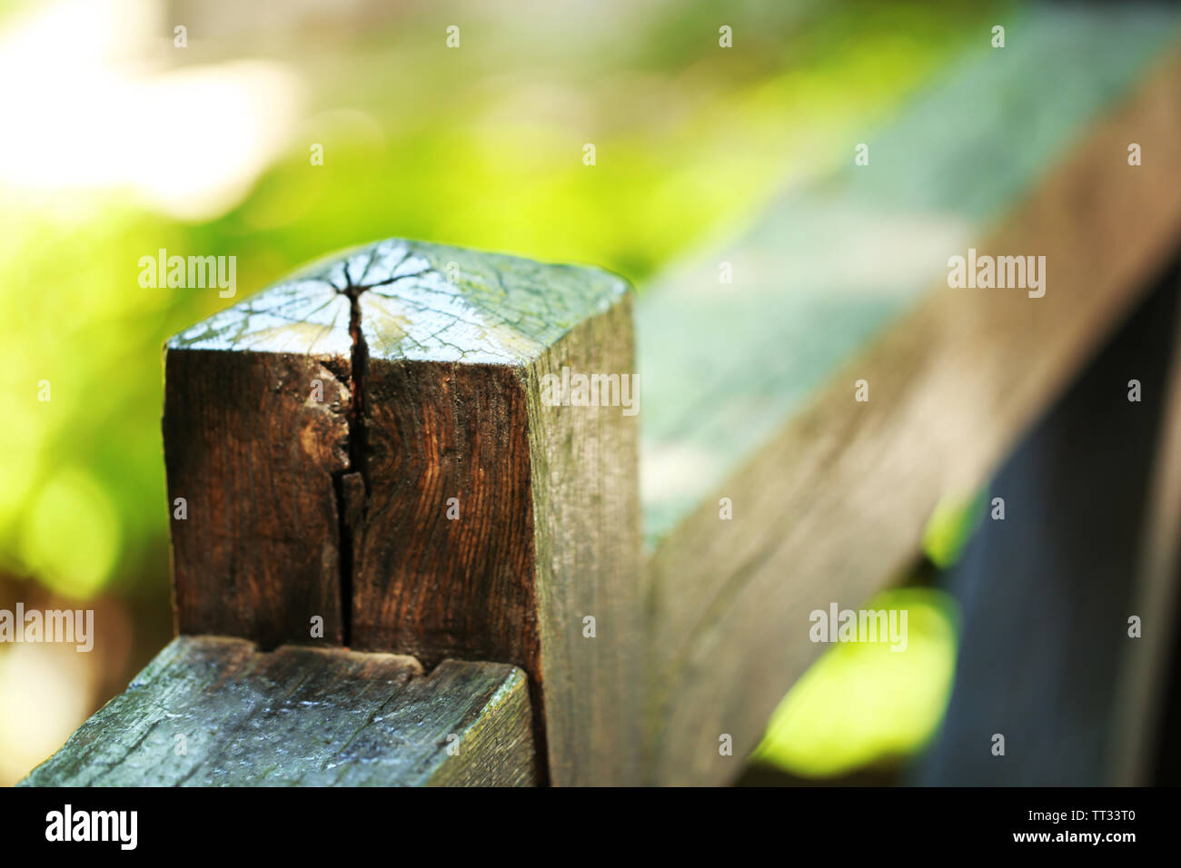 Fence post knob hi-res stock photography and images - Alamy
