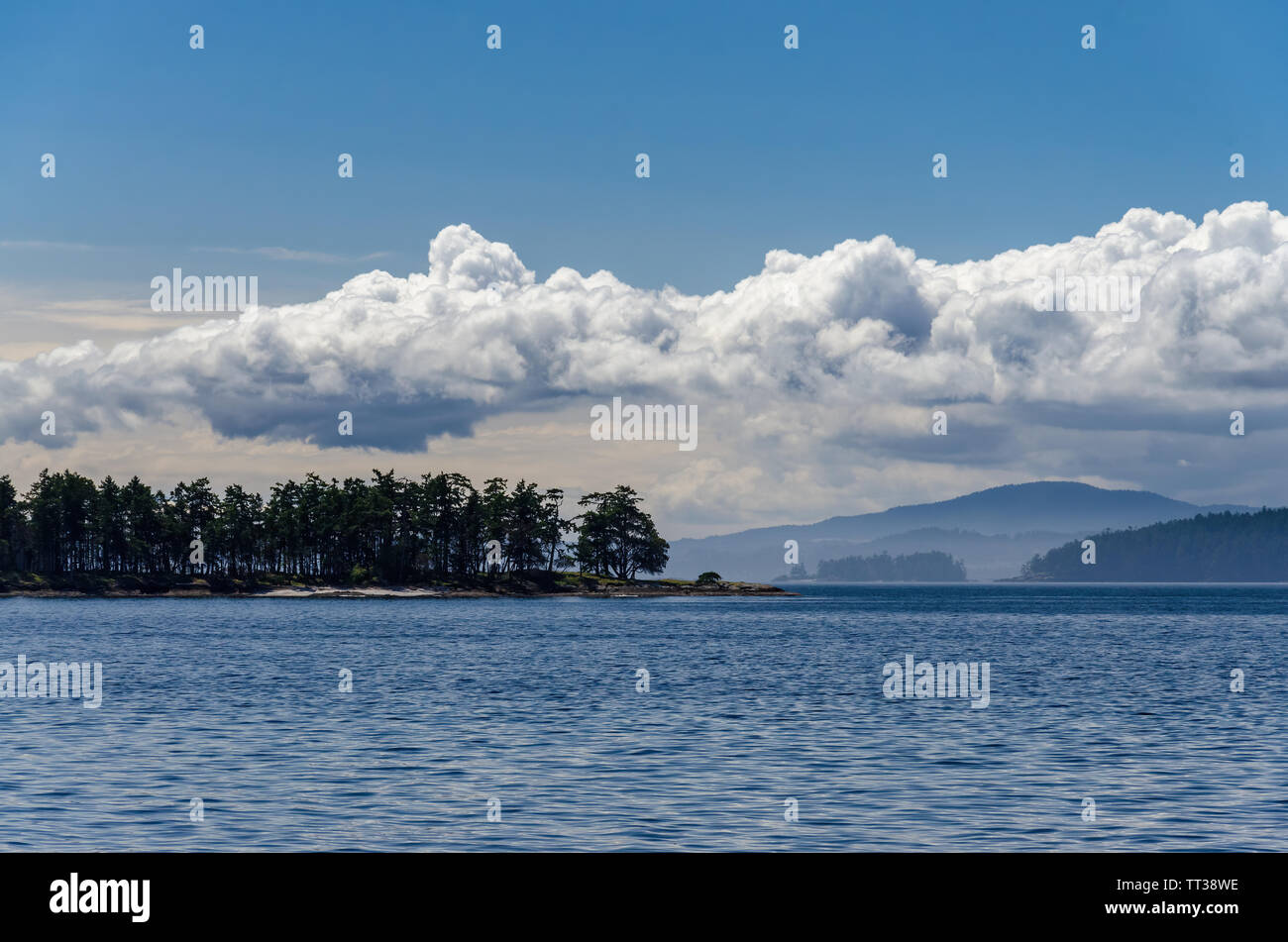 Beautiful view scenic beach hi-res stock photography and images - Alamy