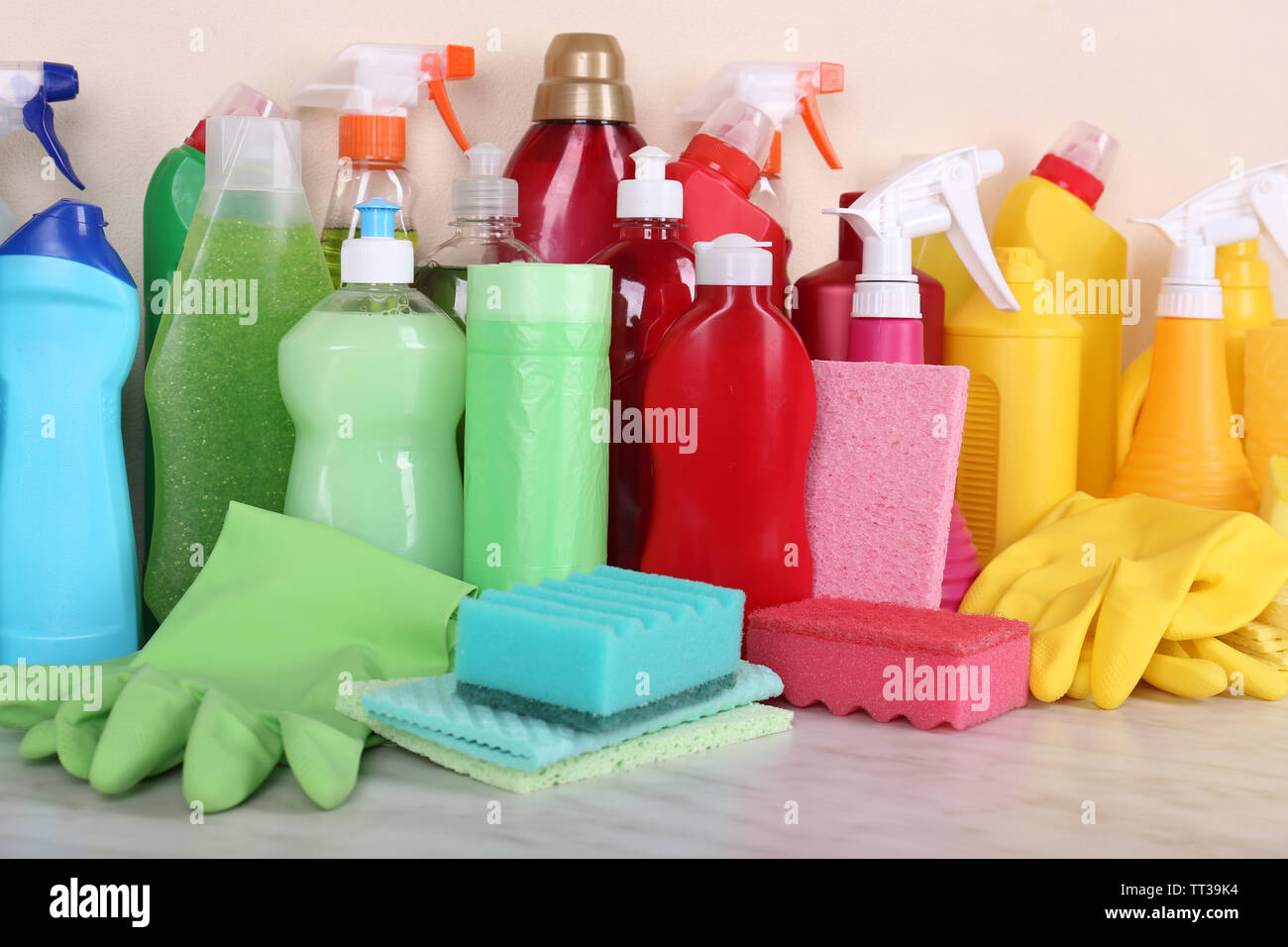 Cleaning products on shelf Stock Photo - Alamy