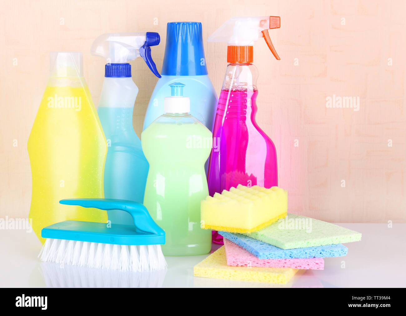 Cleaning products on shelf Stock Photo - Alamy