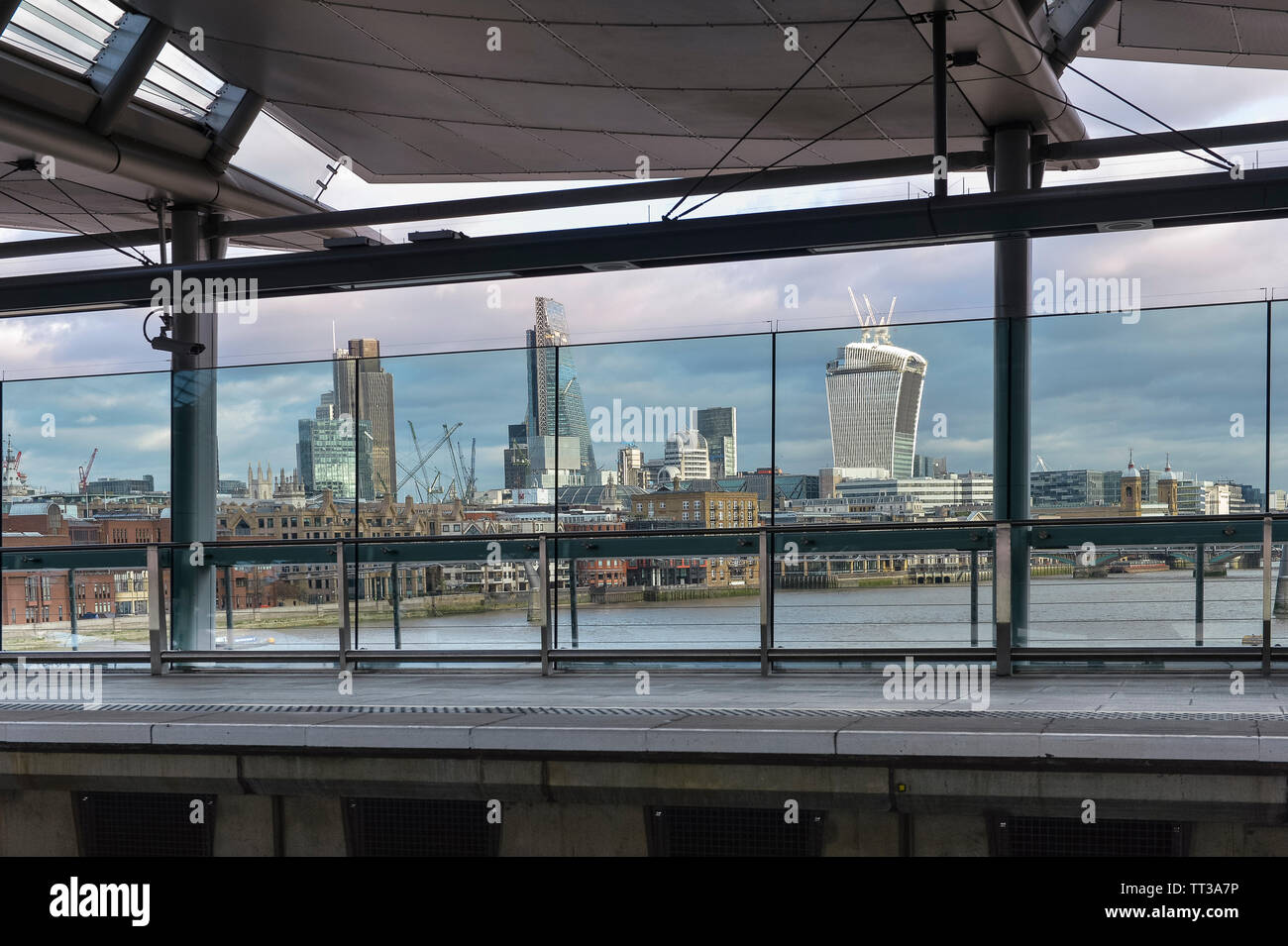 Beautiful view of the City of London skyline from a platform at London ...