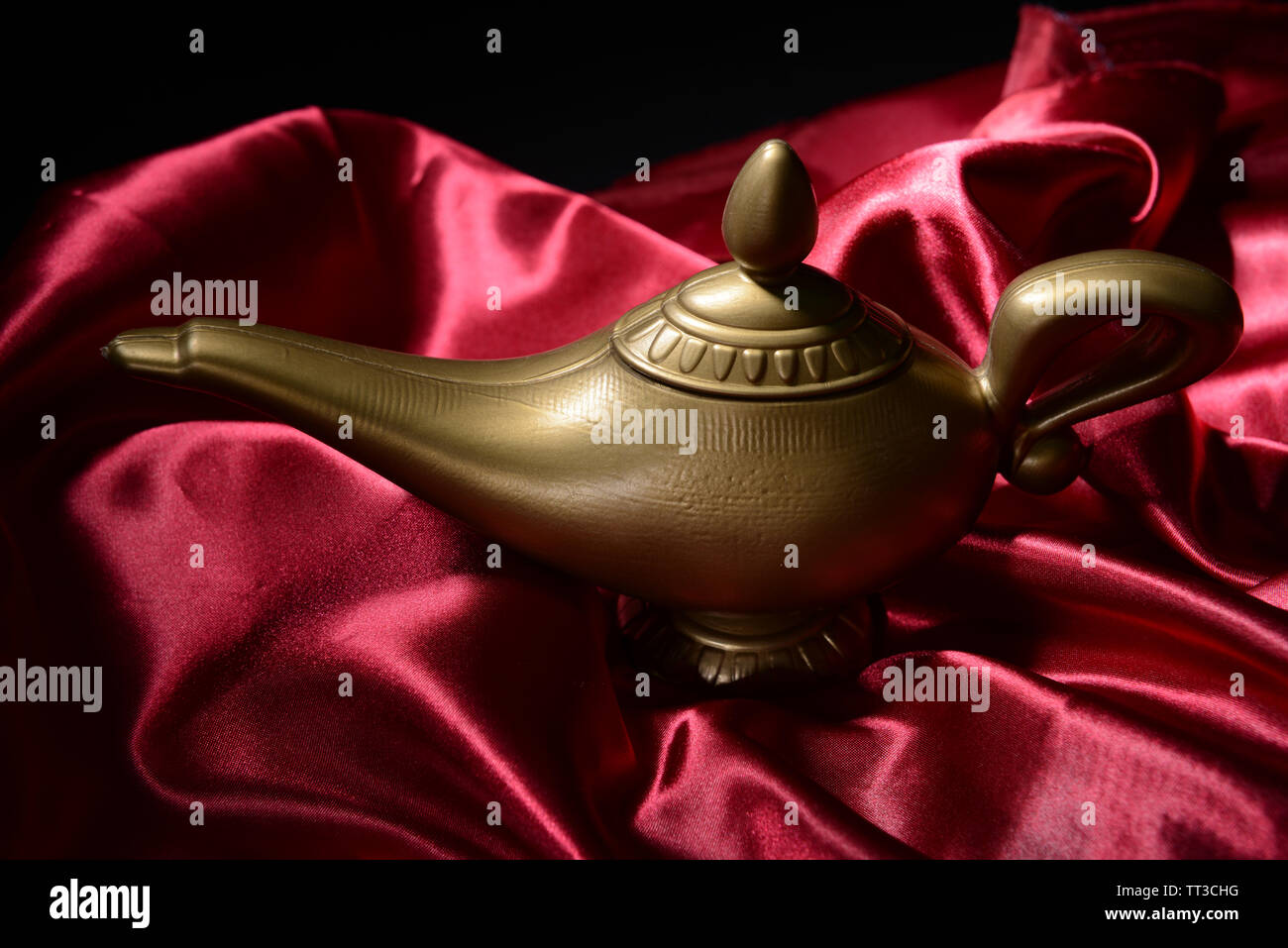 Disney Aladdin Lamp Replica