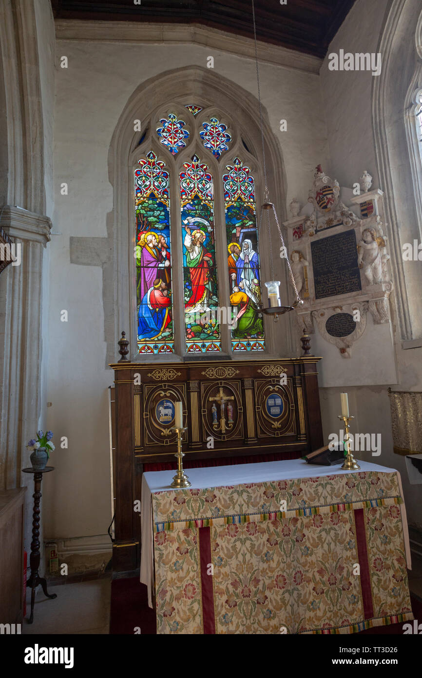 Interior of church of Saint Lawrence, Lechlade, Oxfordshire, England ...