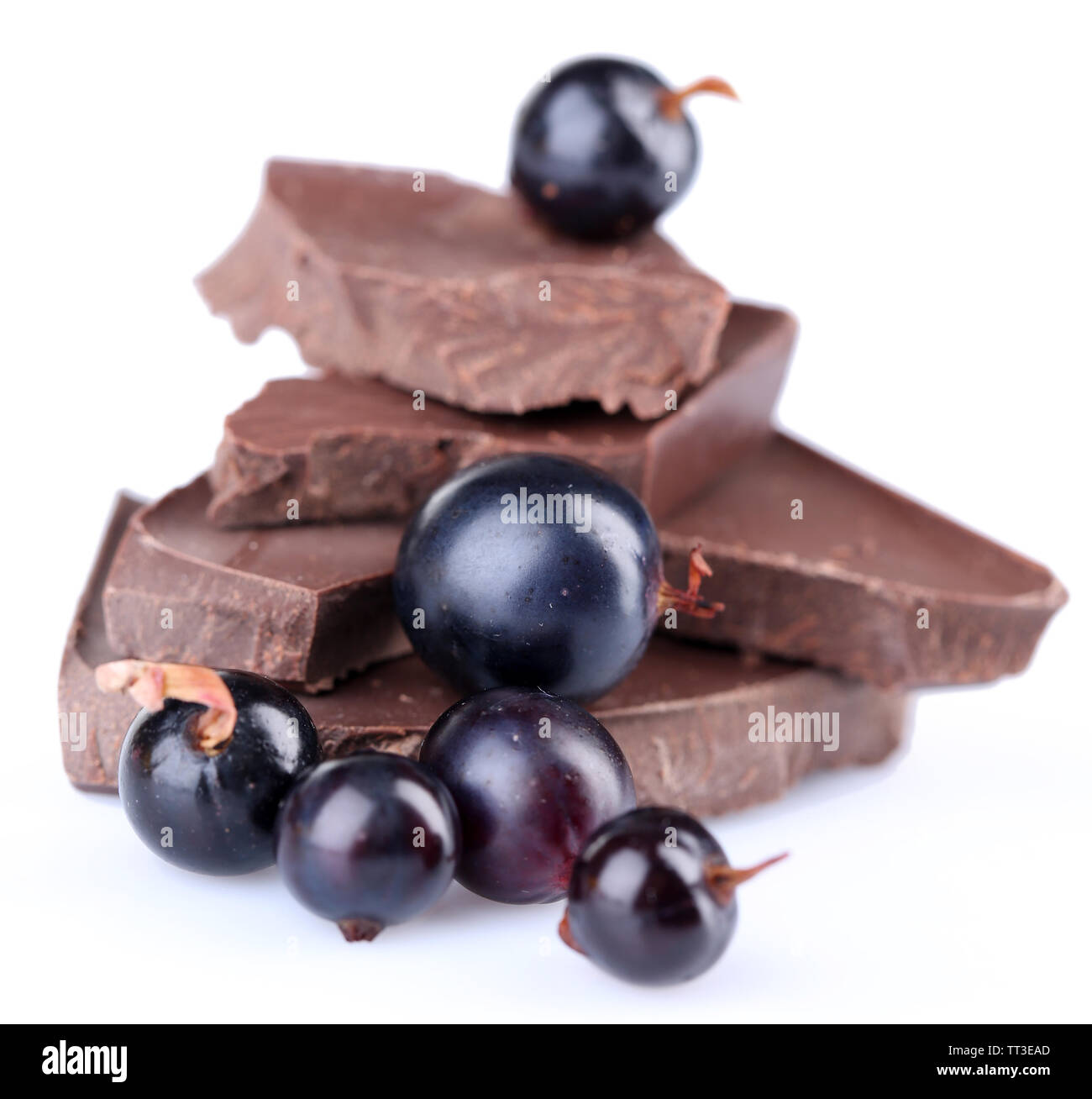 Summer berries and chopped chocolate isolated on white Stock Photo - Alamy