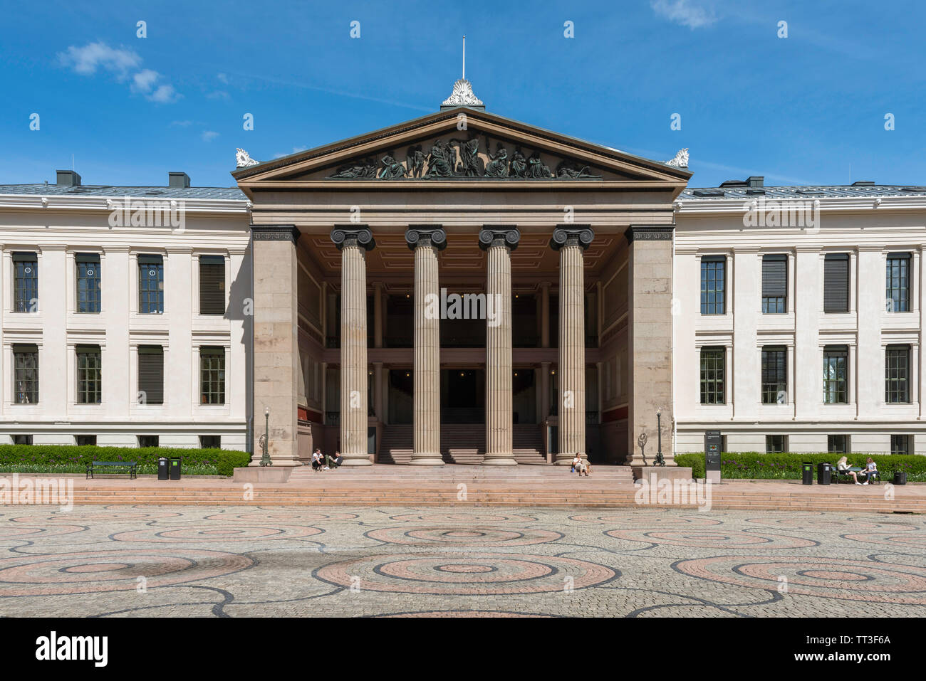 Building of the norwegian university oslo hi-res stock photography and ...