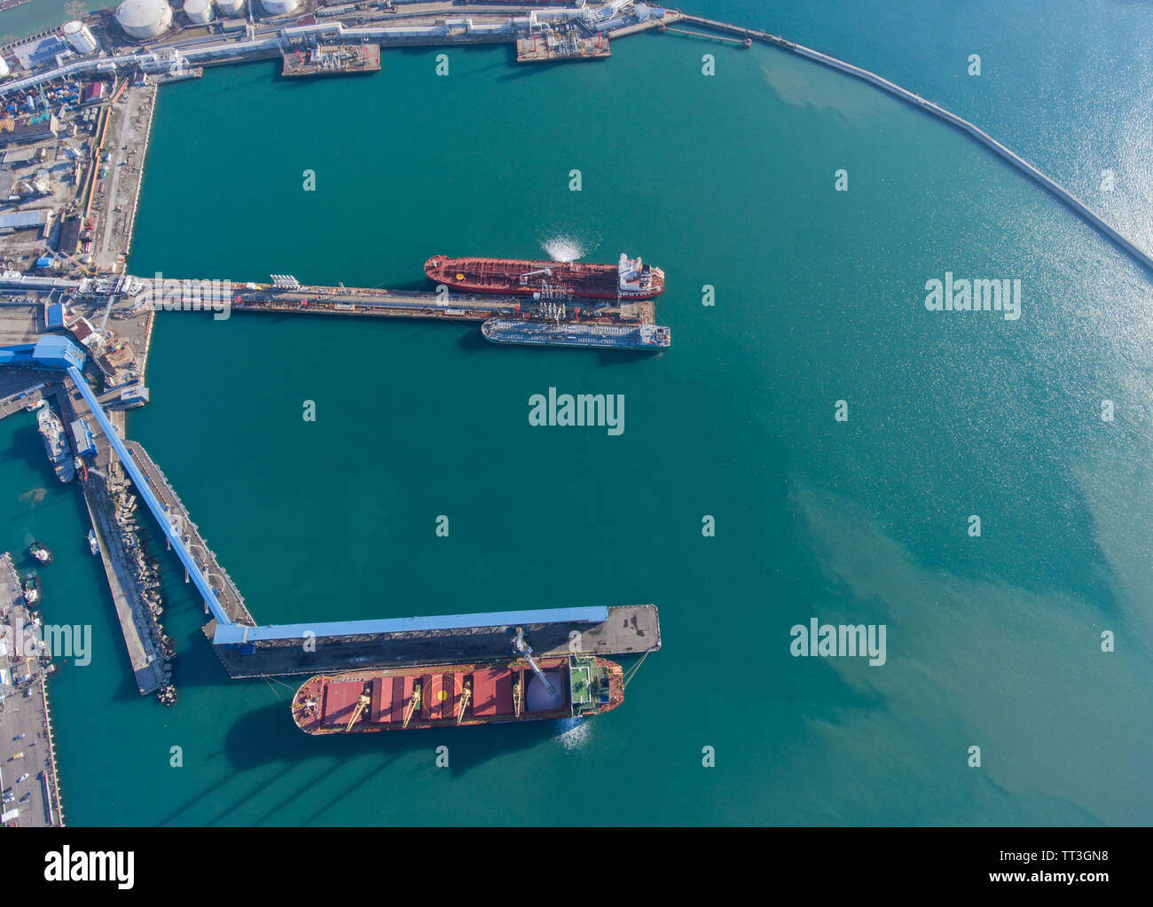 Tuapse port tanker hi-res stock photography and images - Alamy