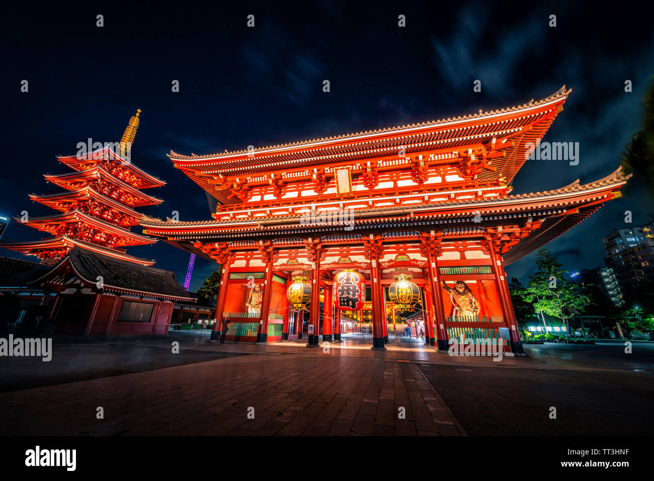 Night at asakusa hi-res stock photography and images - Alamy