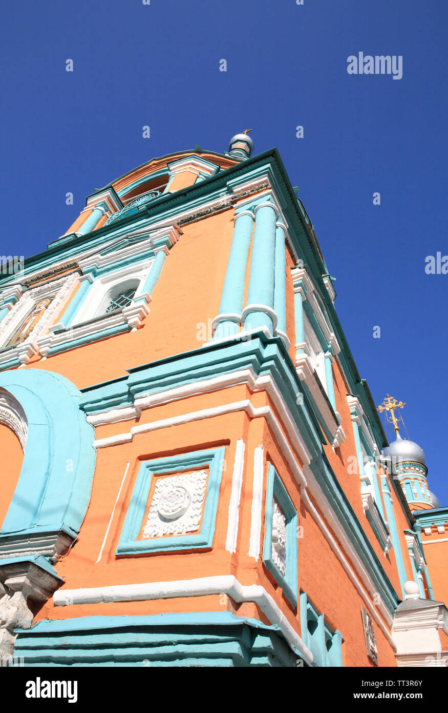 church in the daytime Stock Photo - Alamy