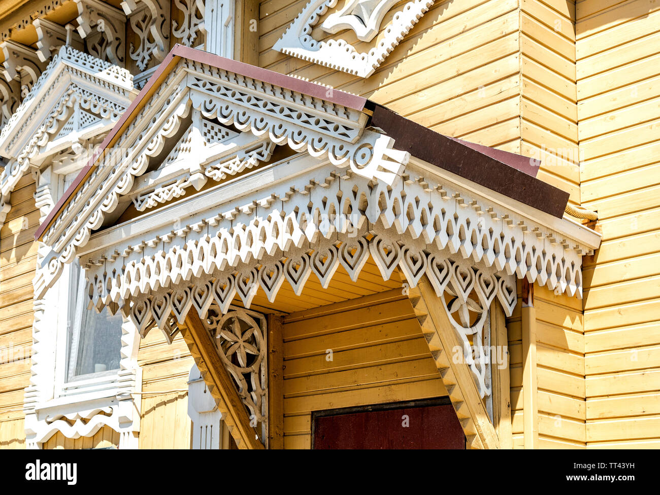 Russian traditional wooden architecture. Facade of an old house ...