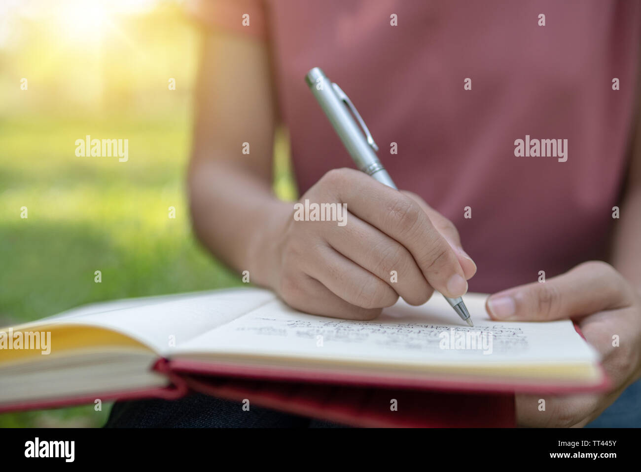 Teen work park hi-res stock photography and images - Alamy