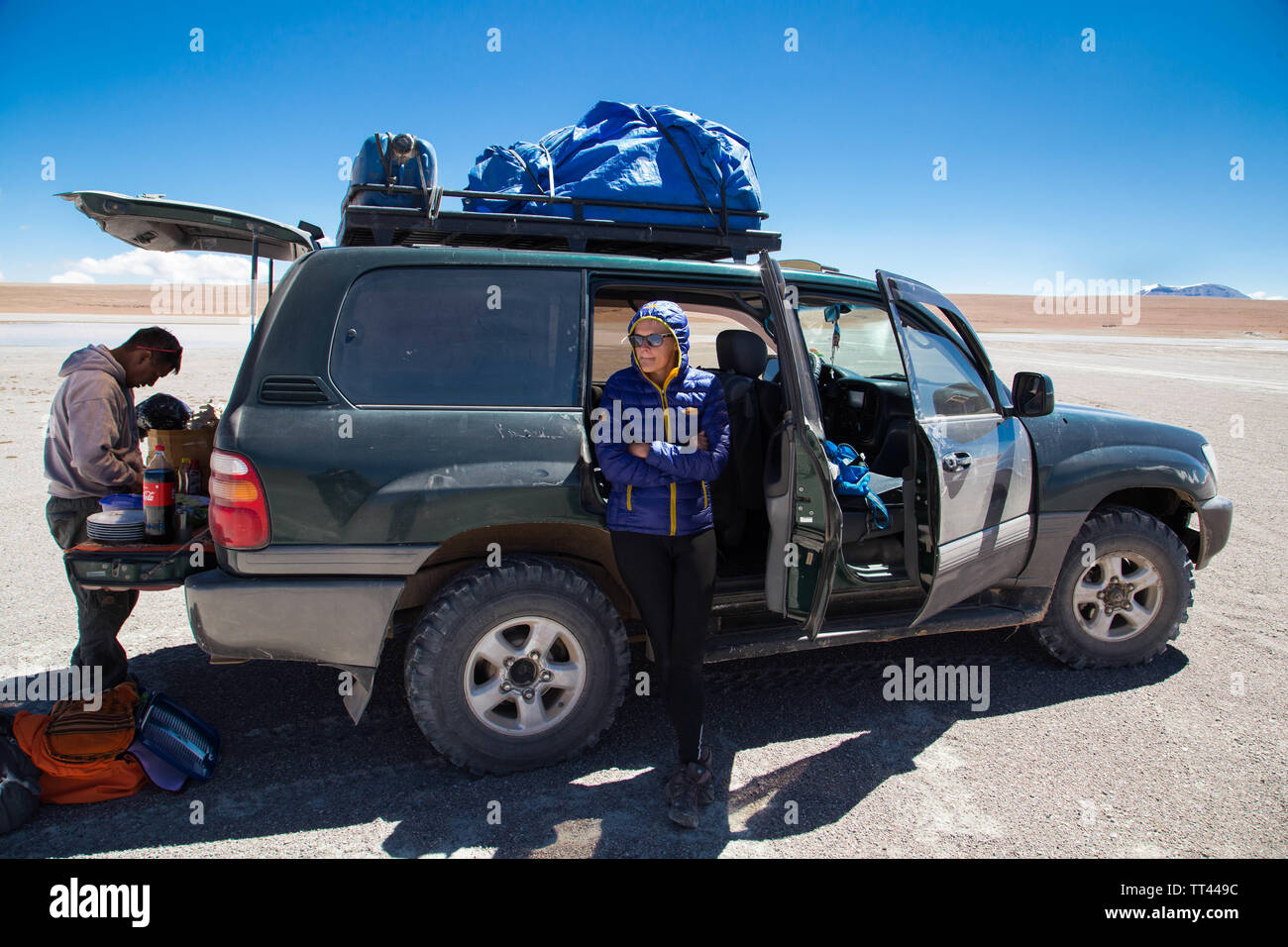 Jeep ride in Bolivia desert, Bolivia Stock Photo - Alamy