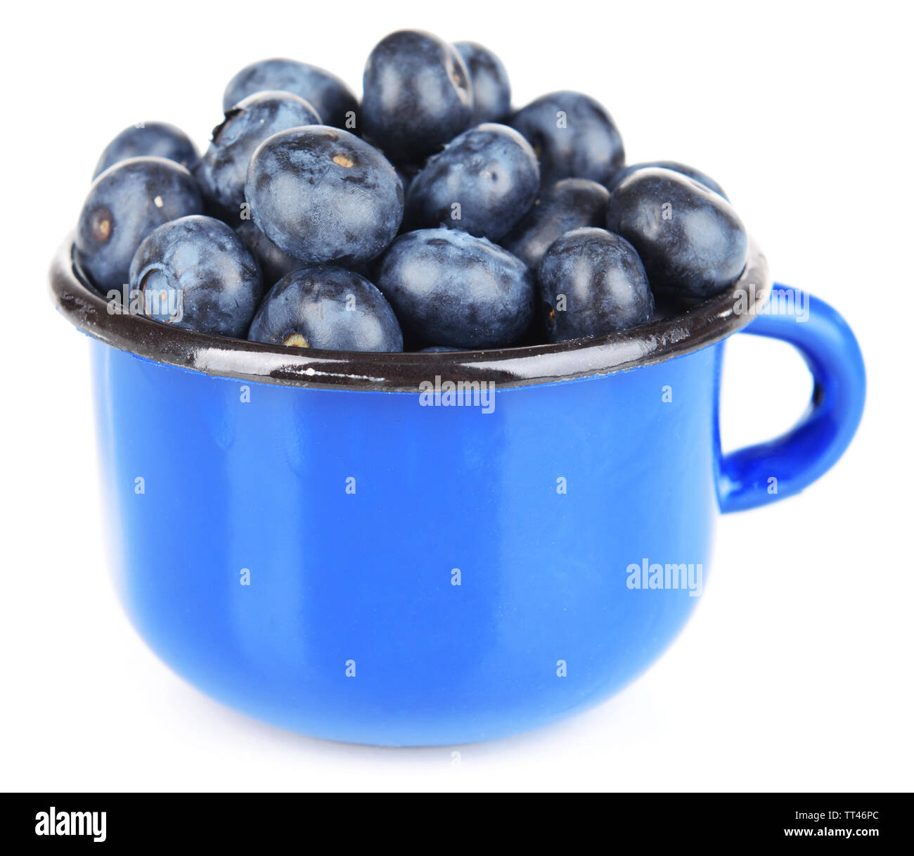 Delicious blueberries in cup isolated on white Stock Photo - Alamy