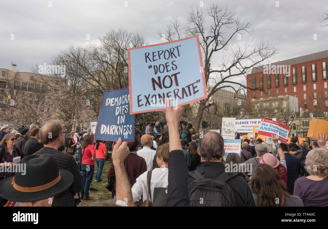 National day of protests hi-res stock photography and images - Alamy