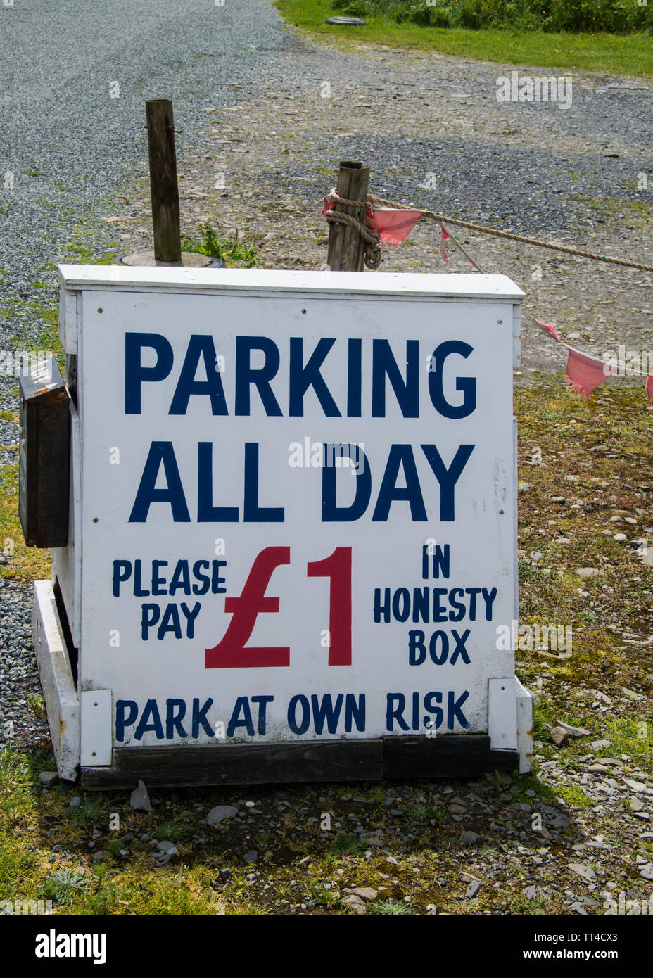 Parking charges signage hi-res stock photography and images - Alamy