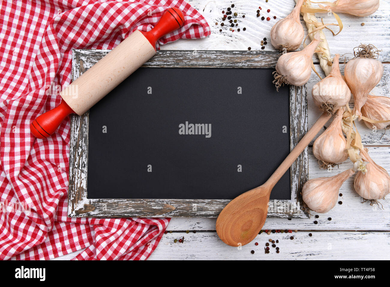 Vintage sign board on wooden background Stock Photo - Alamy