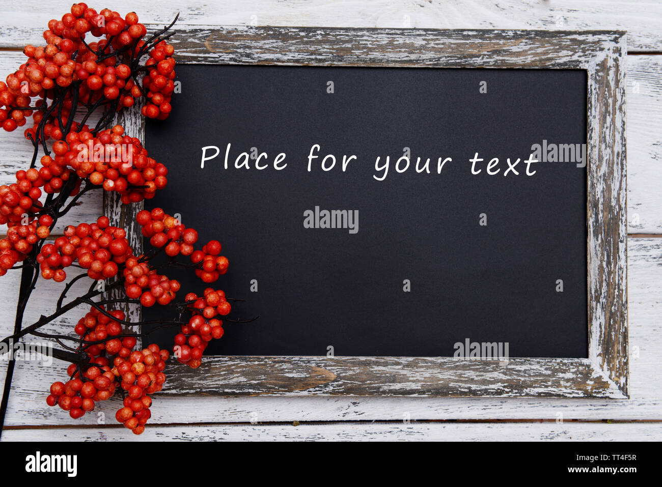 Vintage sign board on wooden background Stock Photo - Alamy