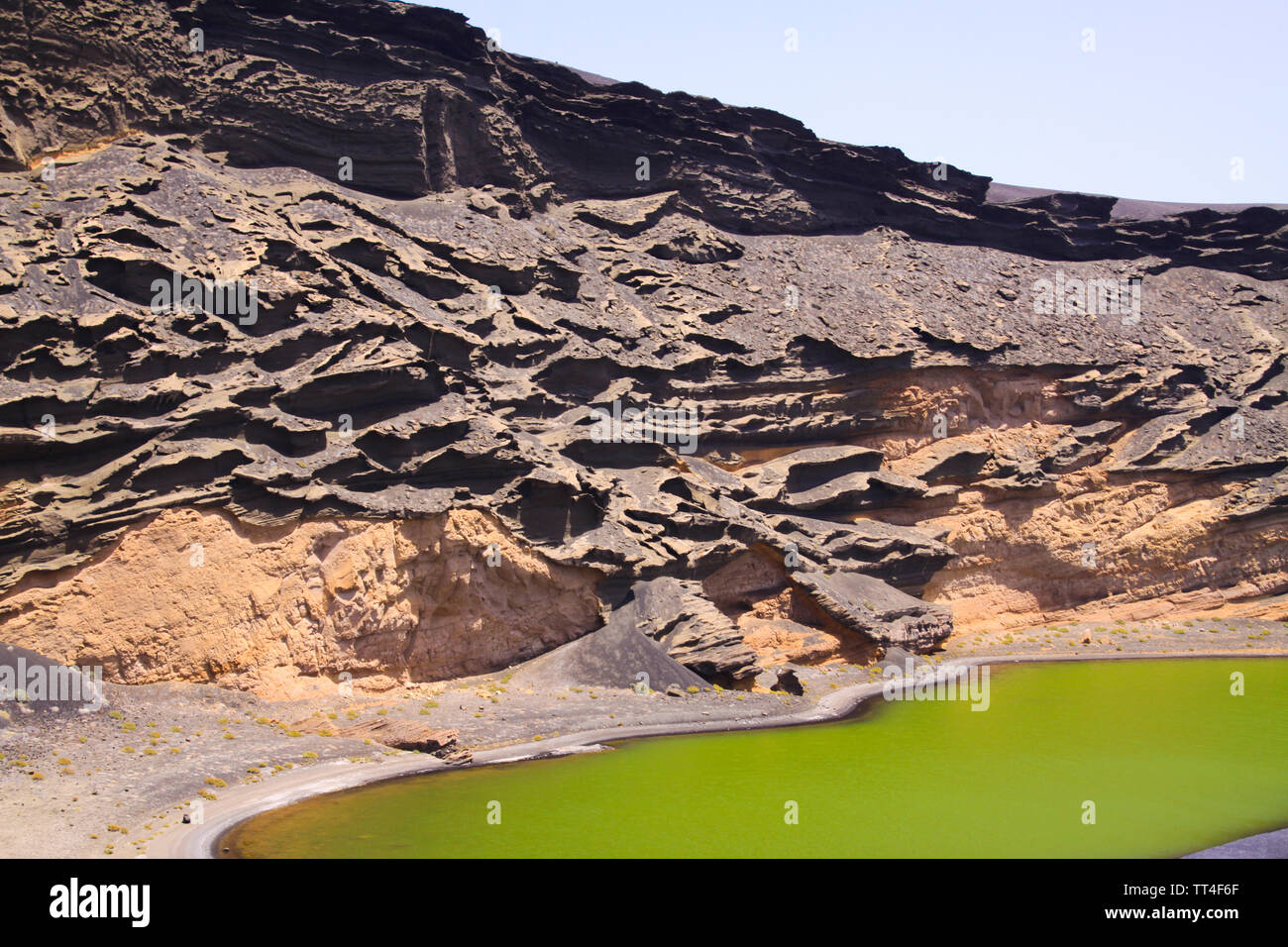 Lago verde hi-res stock photography and images - Alamy