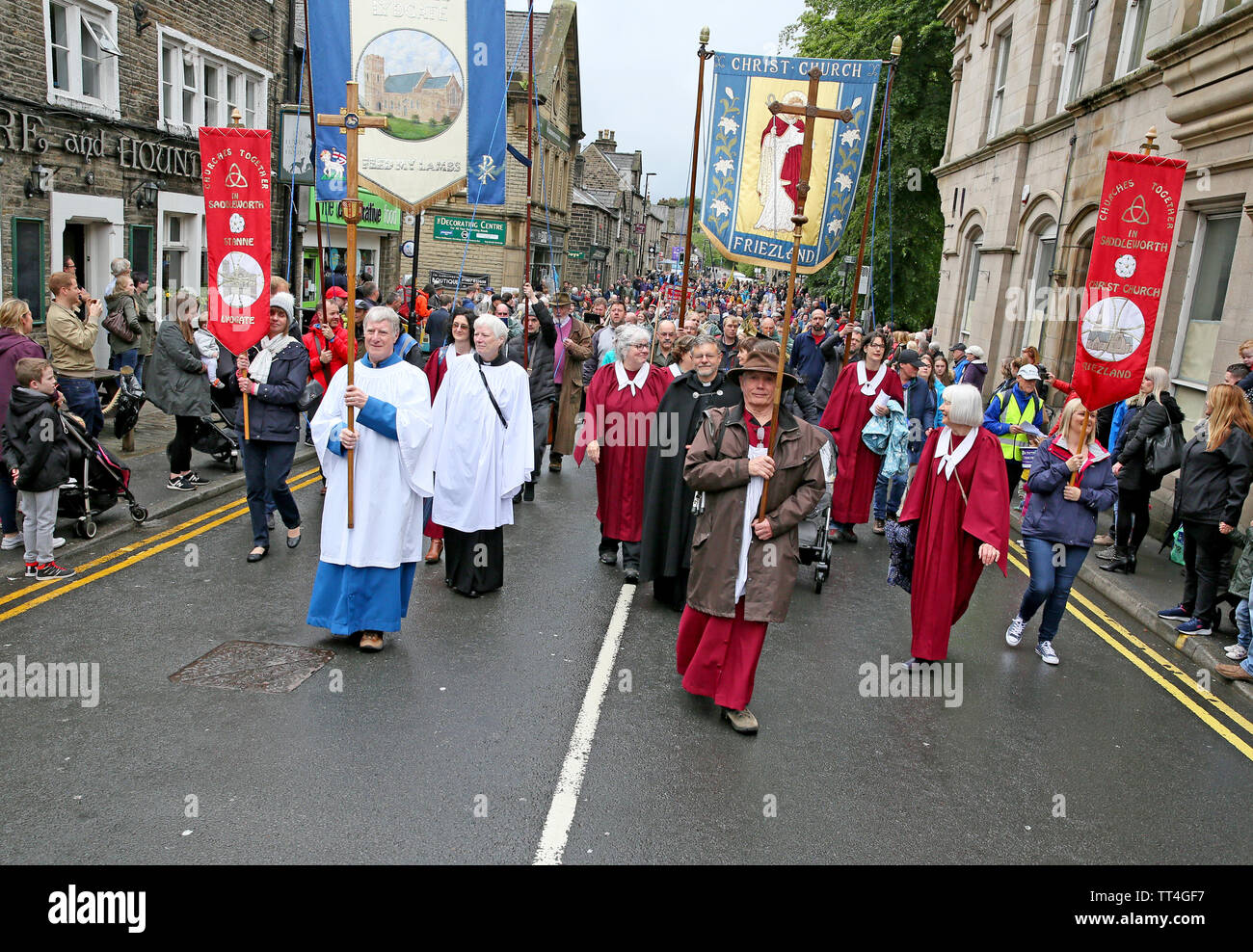 Joining churches hi-res stock photography and images - Alamy