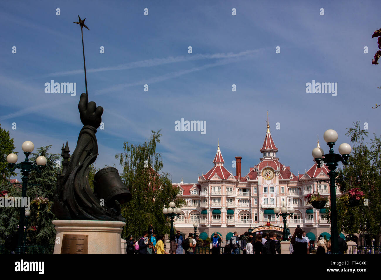 Chessy disneyland hi-res stock photography and images - Alamy