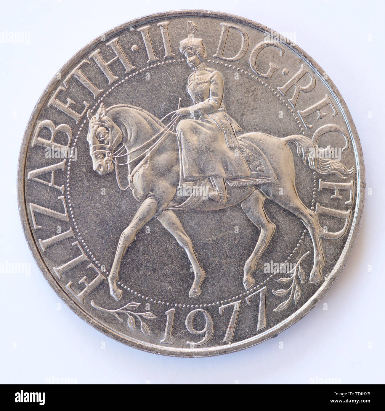 United Kingdom 25 New Pence - Elizabeth II Coin - 1977 Stock Photo - Alamy