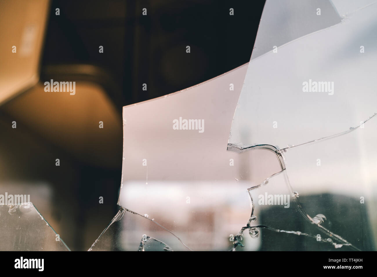 Broken Cracked Glass Stock Photo - Alamy