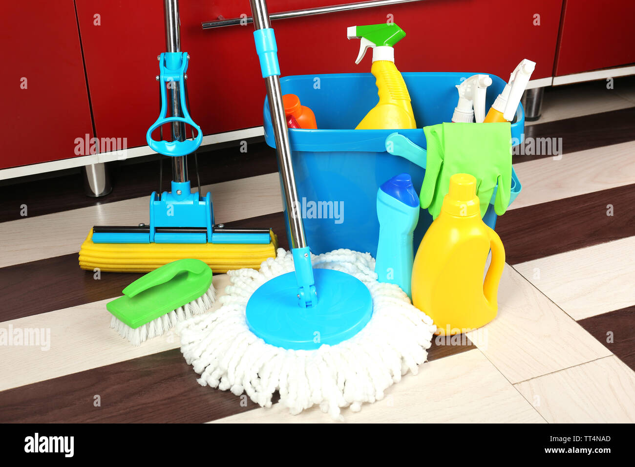 Kitchen cleaning solutions hi-res stock photography and images - Alamy