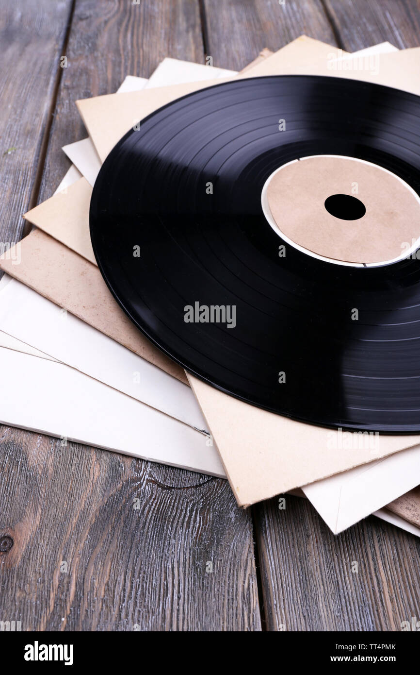 Colour vinyl records background hi-res stock photography and images - Alamy