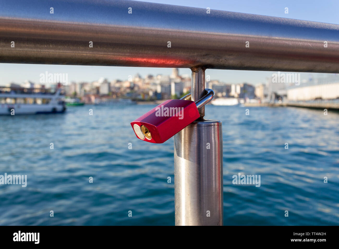 Hanged bridge hi-res stock photography and images - Alamy