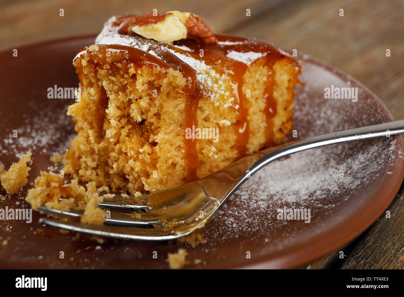Half eaten birthday cake hi-res stock photography and images - Alamy