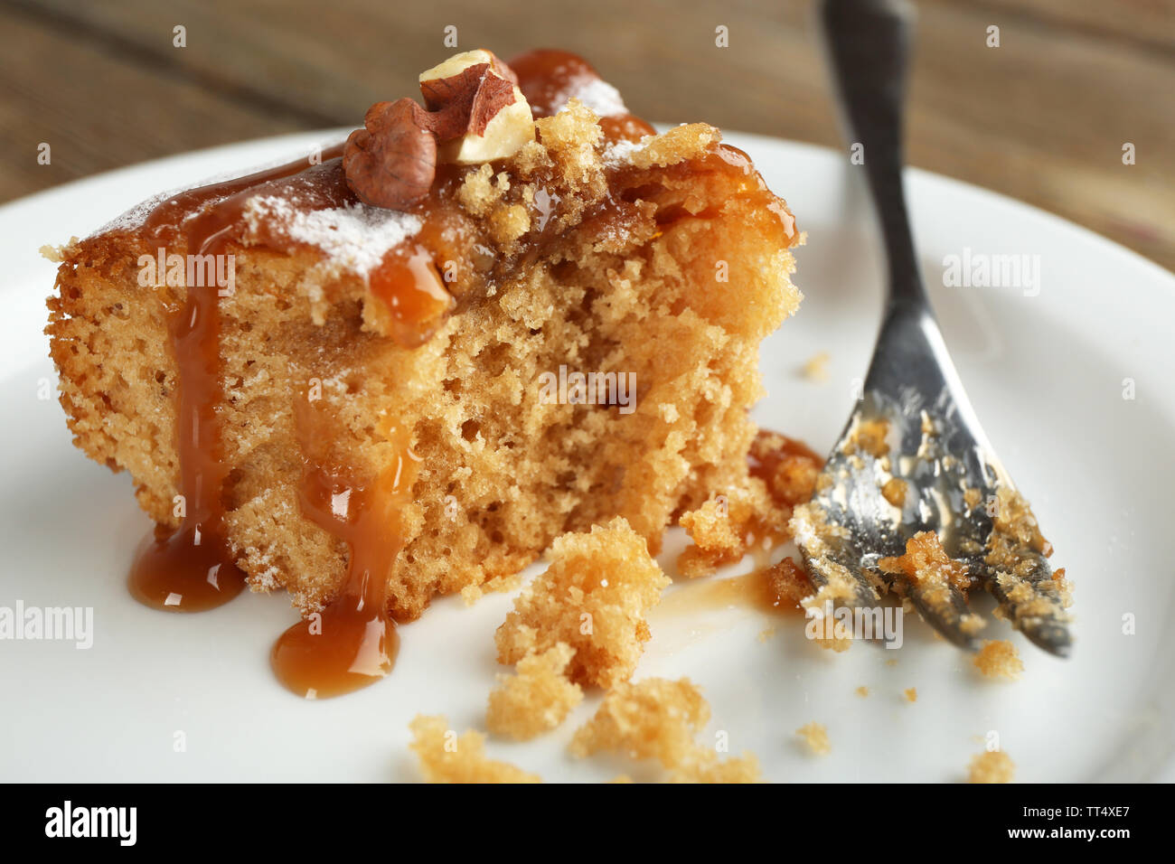 Half eaten birthday cake hi-res stock photography and images - Alamy