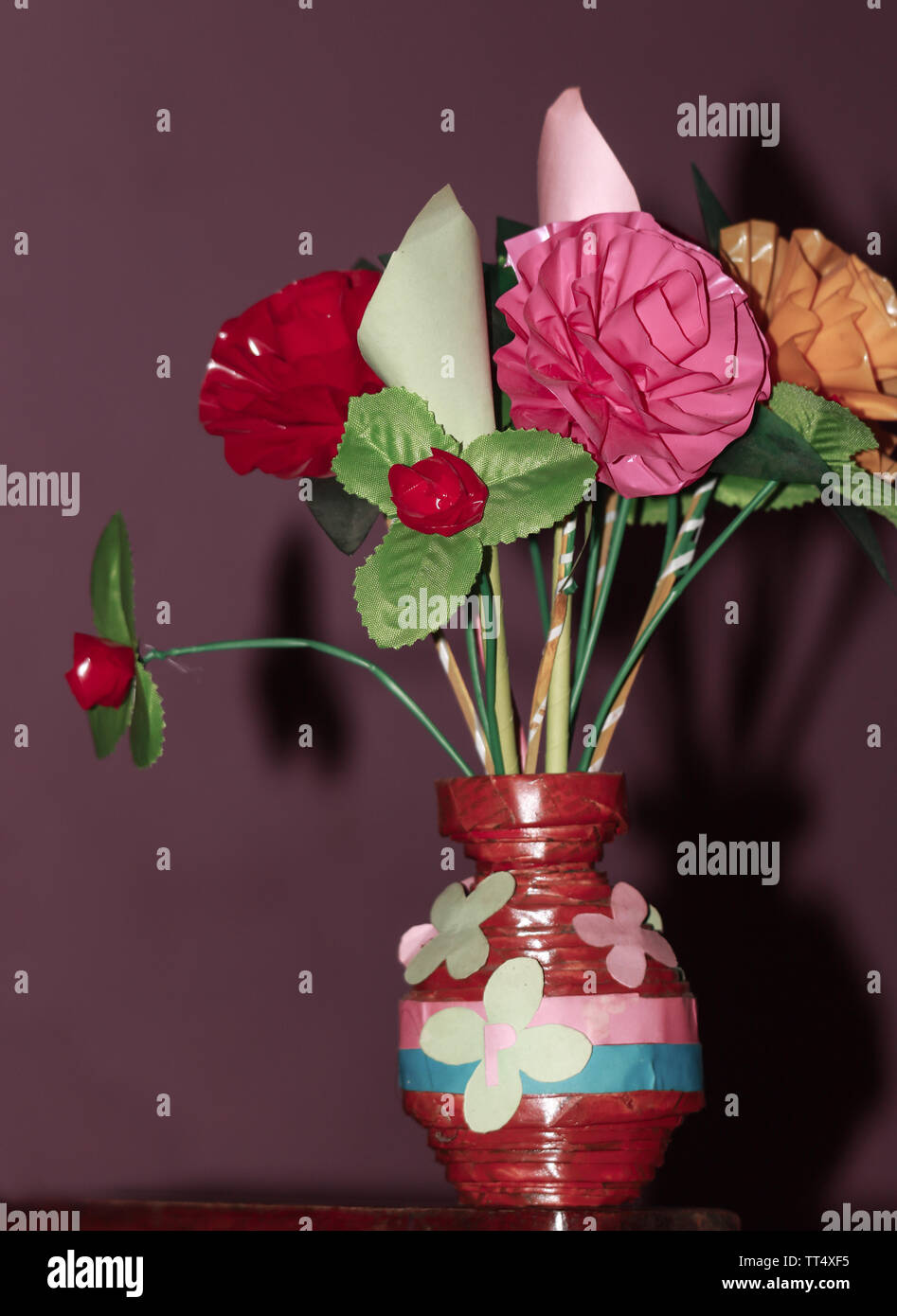 Hand made crafts hi-res stock photography and images - Alamy