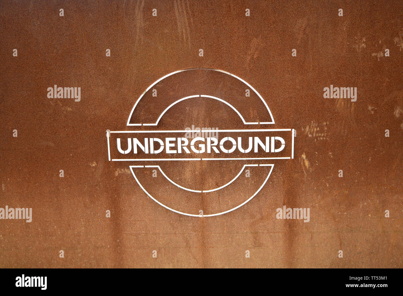 British rail sign hi-res stock photography and images - Alamy