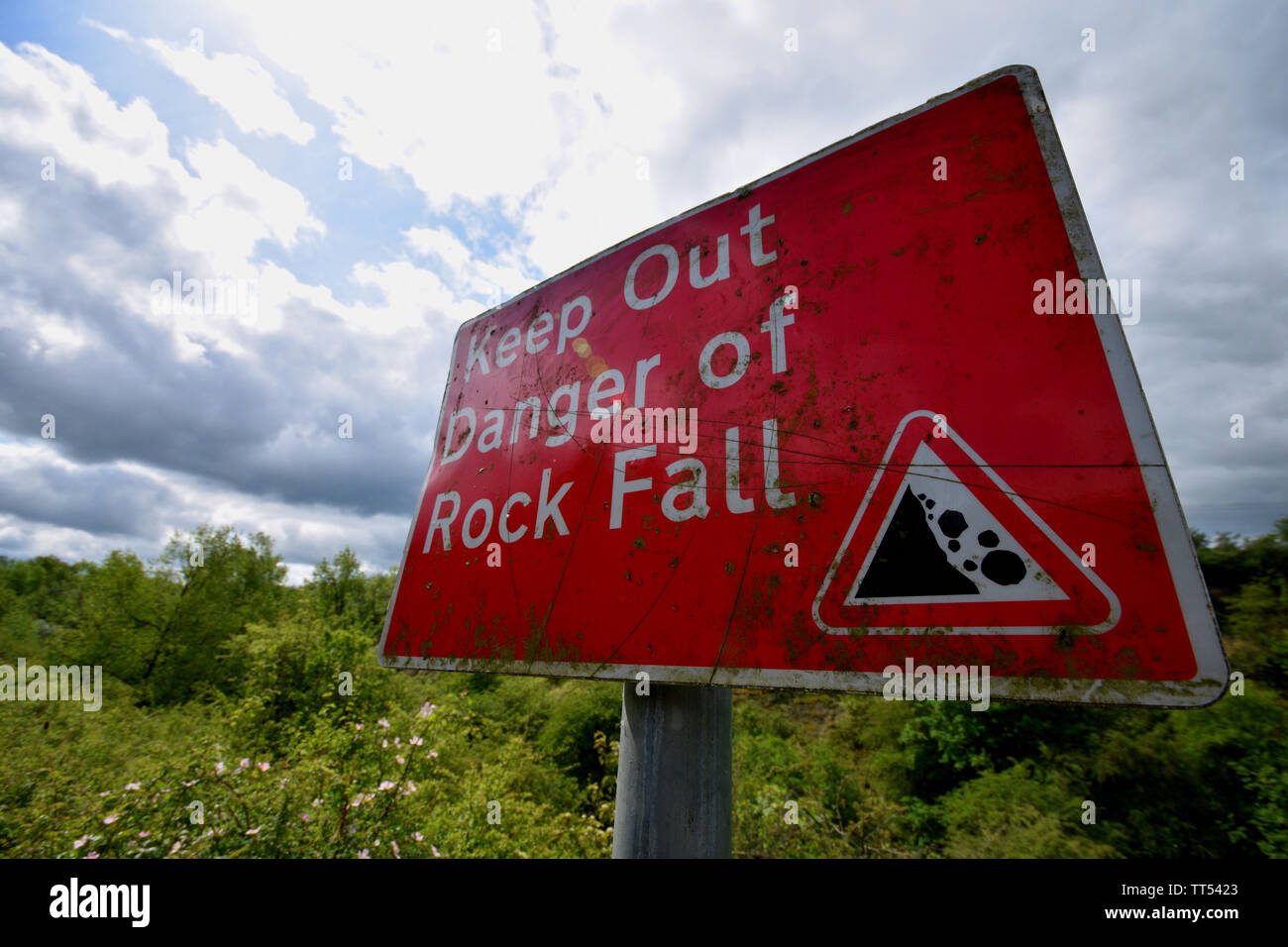Ghost warning sign hi-res stock photography and images - Alamy