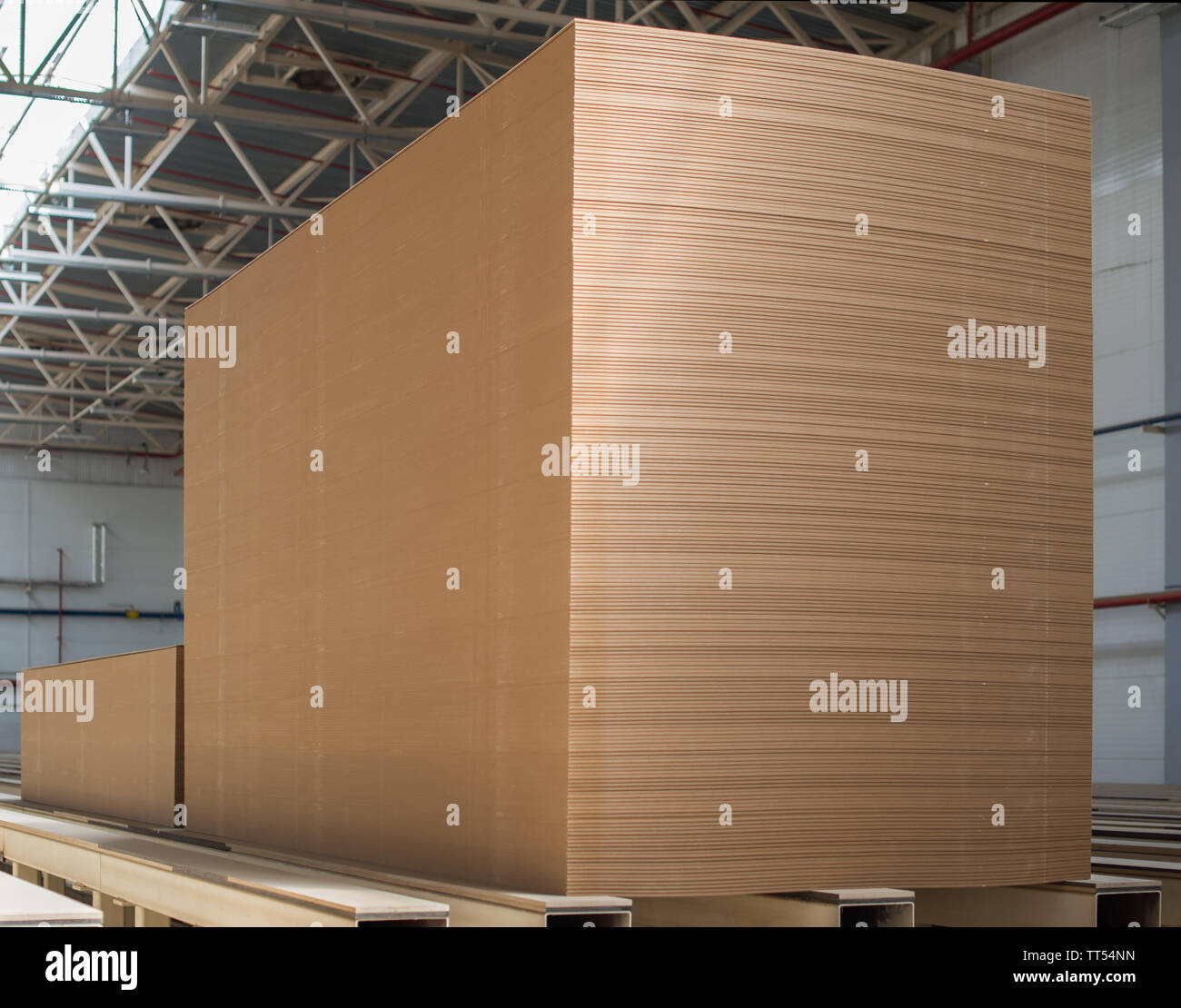 Mdf boards hi-res stock photography and images - Alamy