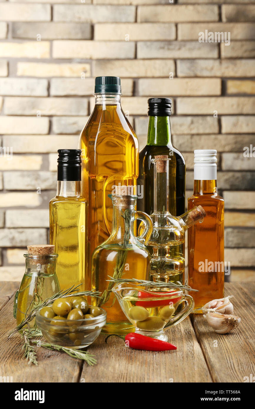 Different sorts of cooking oil, close-up Stock Photo - Alamy