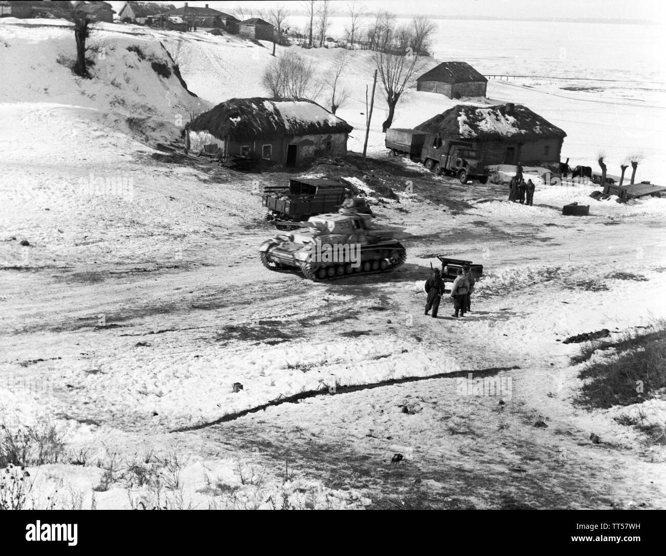 Wehrmacht Heer Panzerkampfwagen IV PzKpfw IV Panzer IV Ausf. F2 und ...