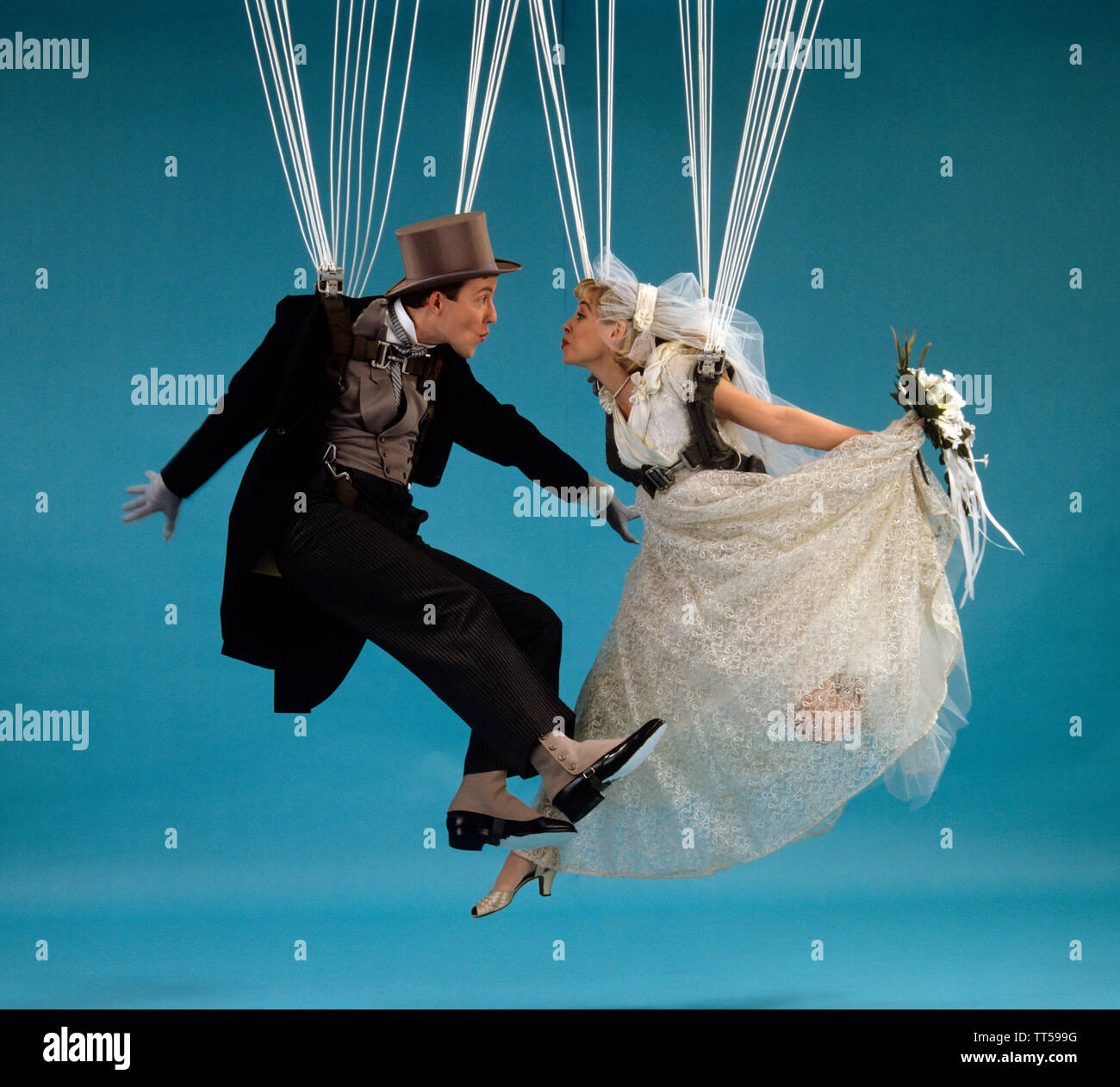 Couple dancing in mid air hi-res stock photography and images - Alamy