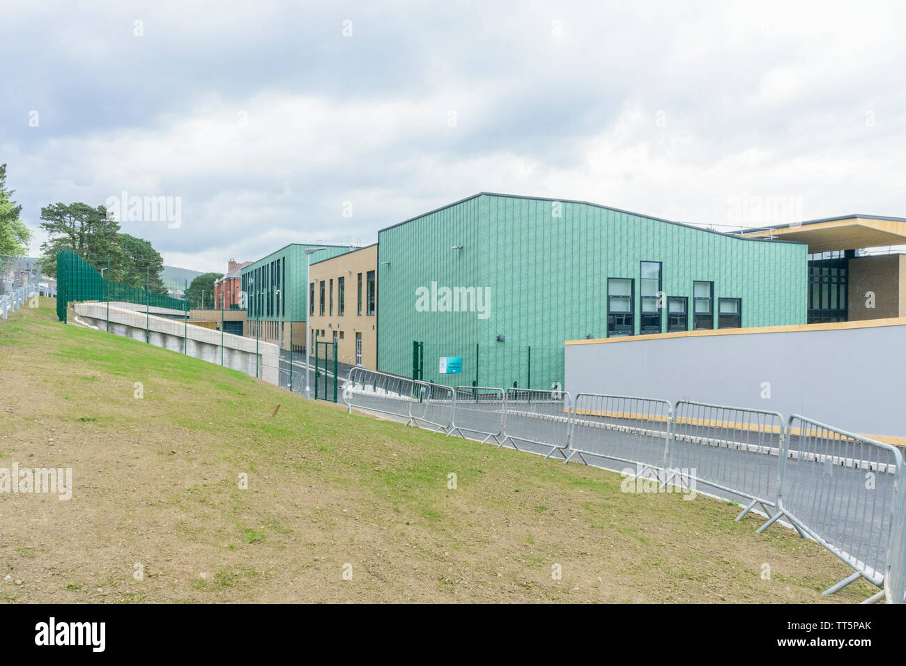 Tonyrefail hi-res stock photography and images - Alamy