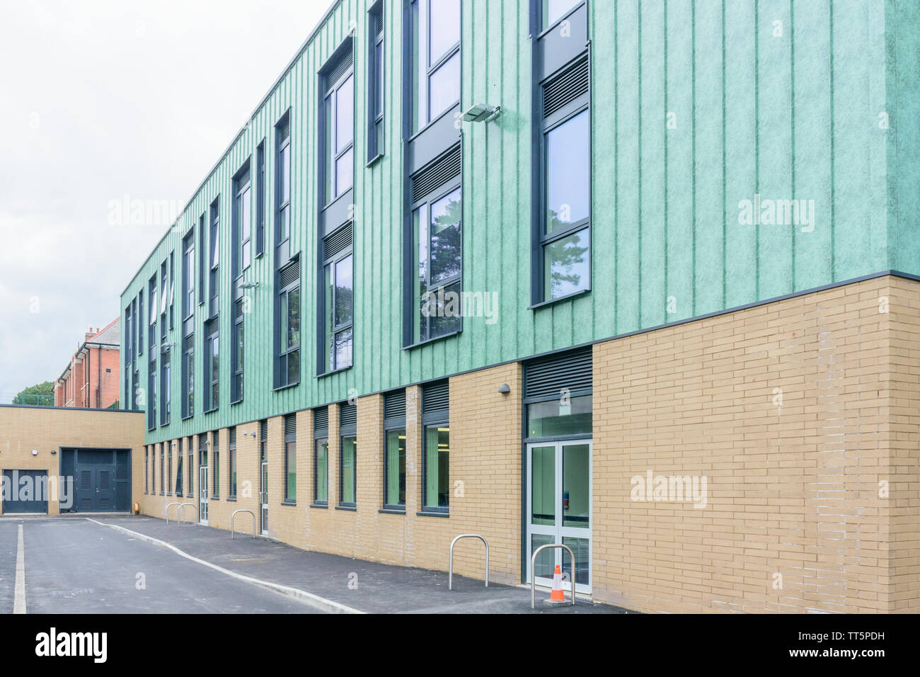 Tonyrefail hi-res stock photography and images - Alamy