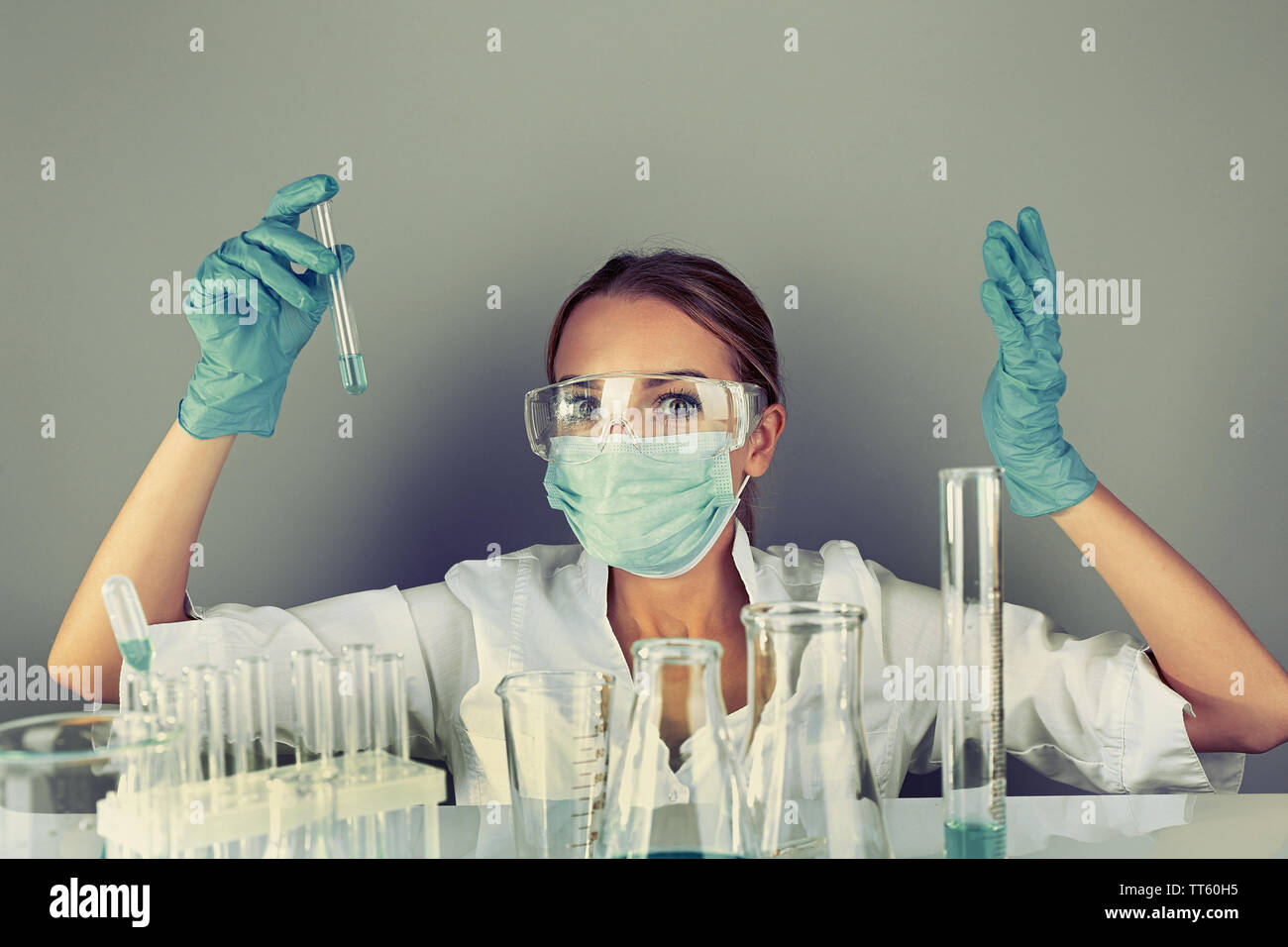 Laboratory assistant making medical test in laboratory Stock Photo - Alamy