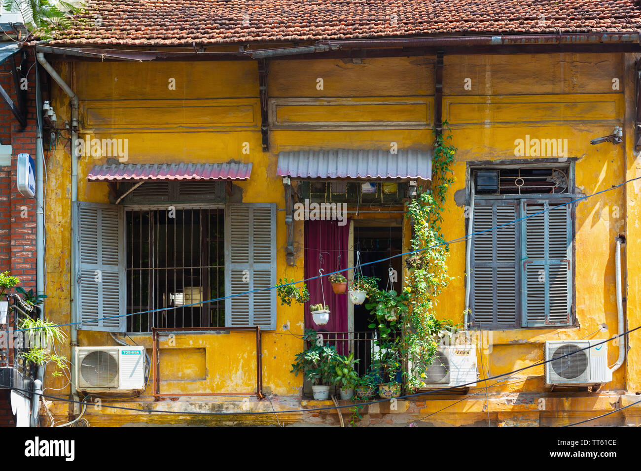 Yellow house, Old Quarter, Hanoi, Vietnam, Asia Stock Photo - Alamy