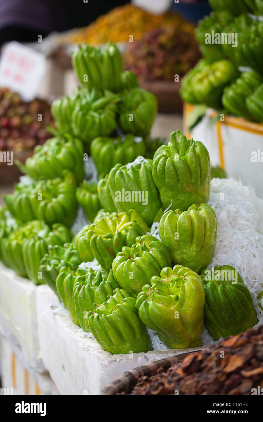 Chayote vegetable for sale at local market, Hanoi, Vietnam, Asia Stock ...