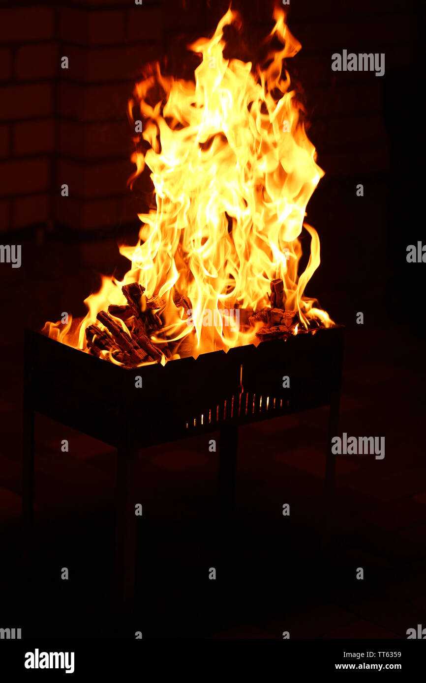 Bonfire in brazier Stock Photo - Alamy