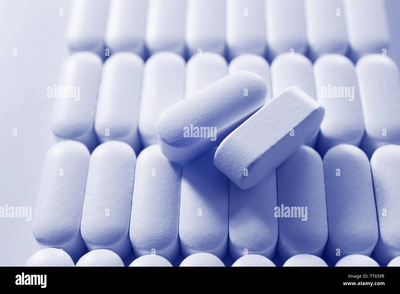 Pile of pills, close-up Stock Photo - Alamy