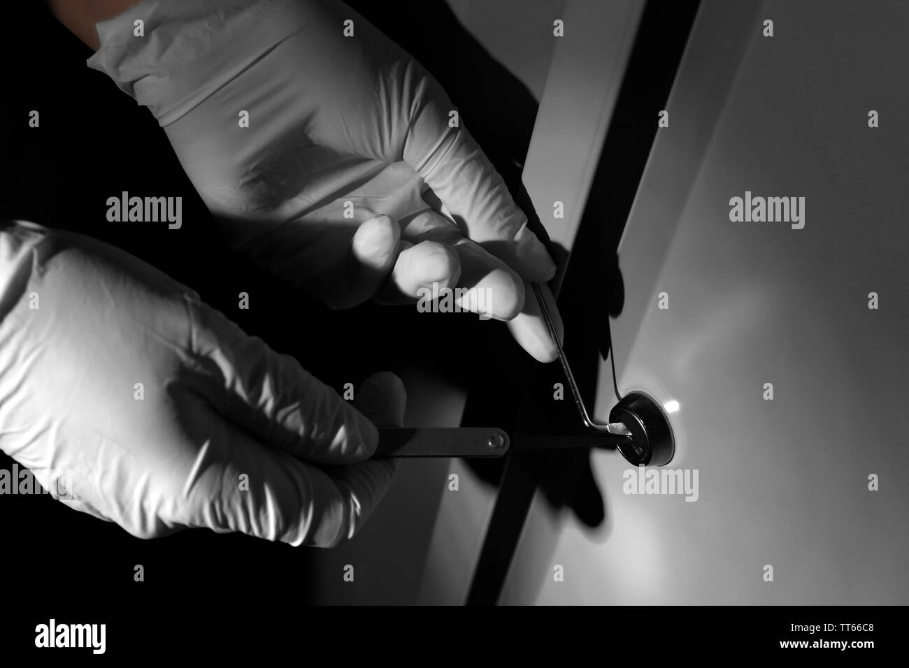 Lock Picking Stock Photos & Lock Picking Stock Images - Alamy