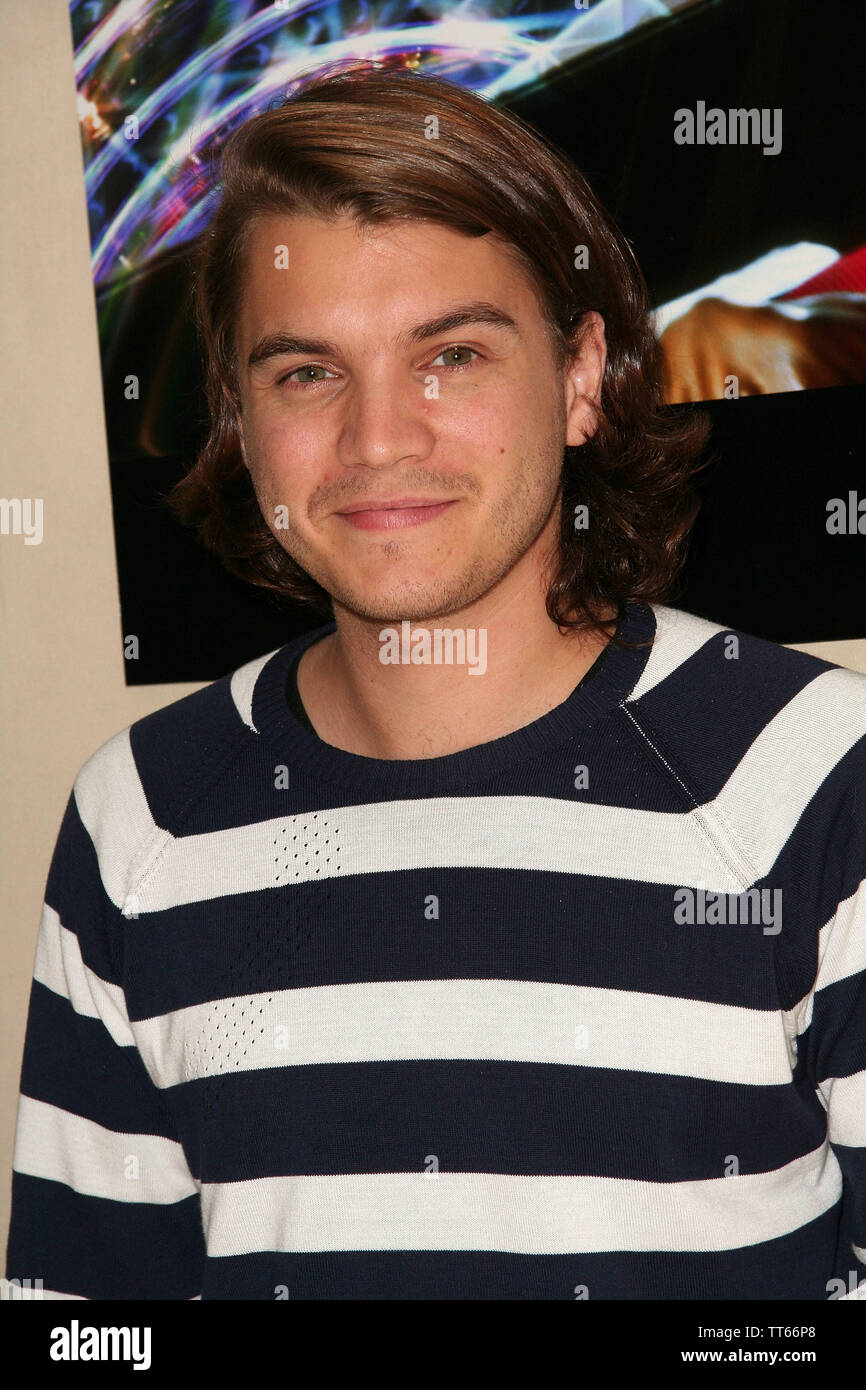 Steve hirsch hi-res stock photography and images - Alamy